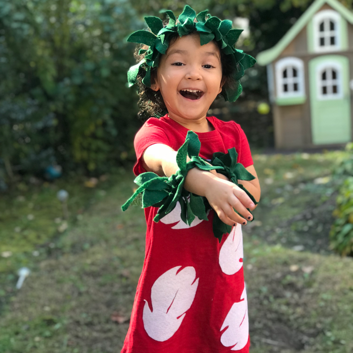 DIY Lilo Costume | Primary.com | Primary.com