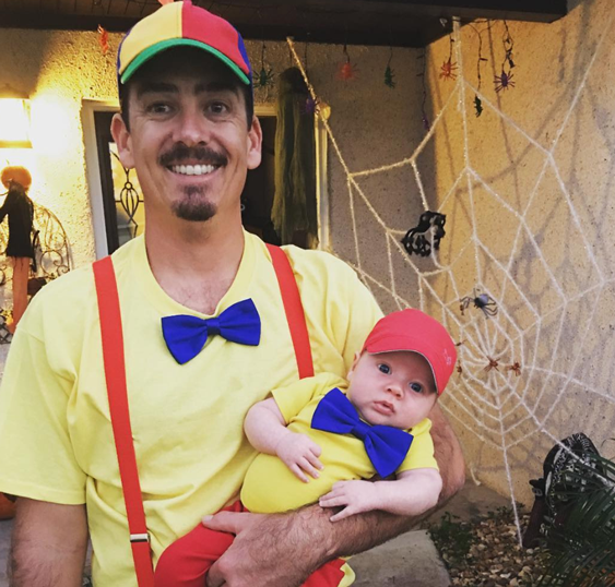 Tweedle Dee and Tweedle Dum (Baby) | Primary.com