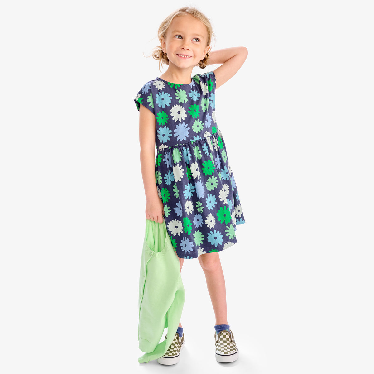 Kids backyard dress in full blooms | Primary.com