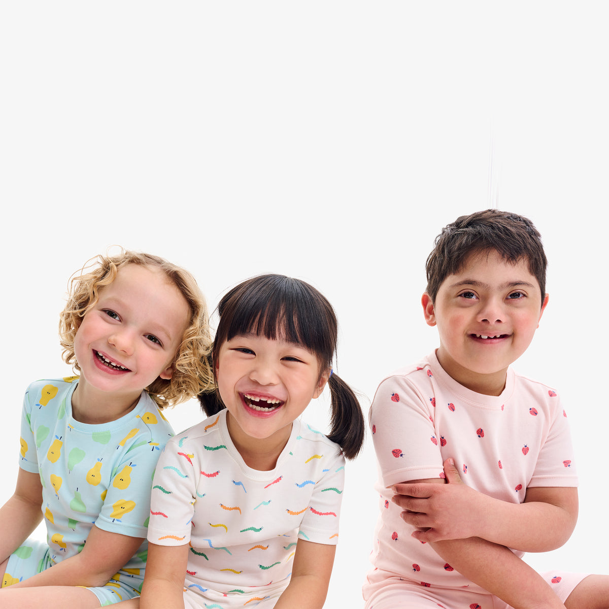 Kids organic PJ short in cutout pears | Primary.com